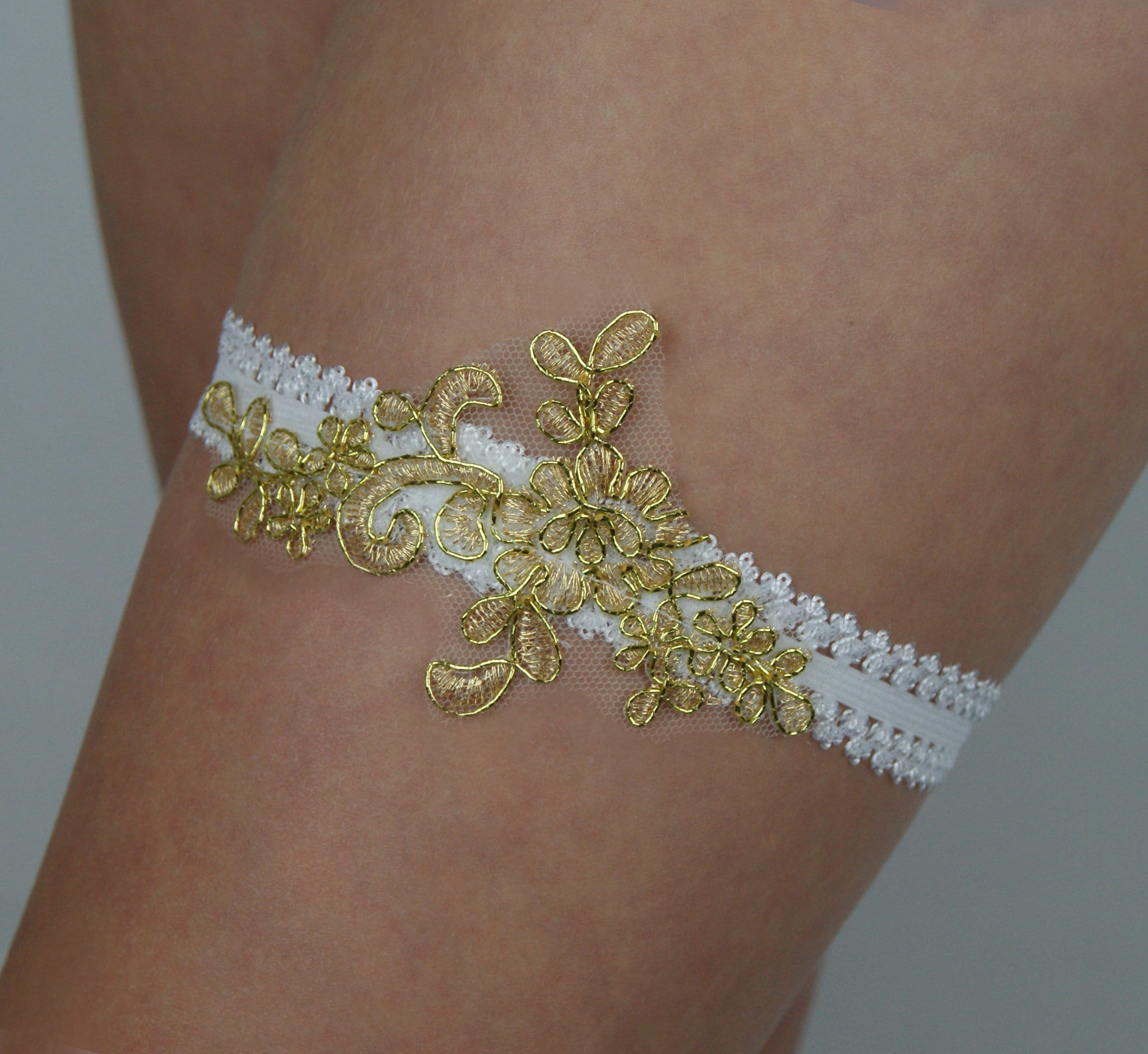 Elegant Garter Set / Luxury Set / Tossing Garter Keepsake Garter Bride ...