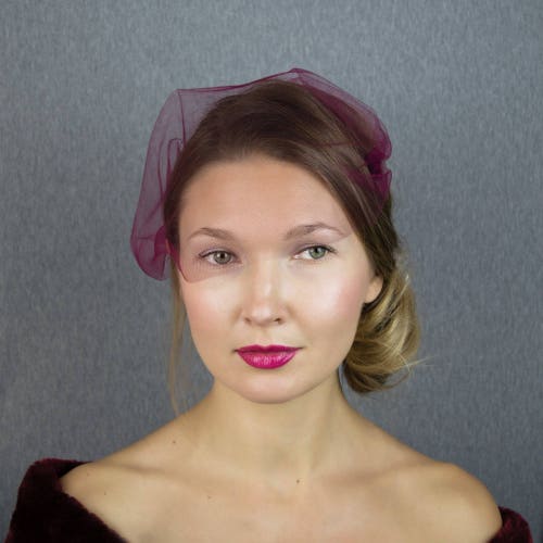 Burgundy Birdcage Veil / Russian Veil / Elegant Simple and - Etsy
