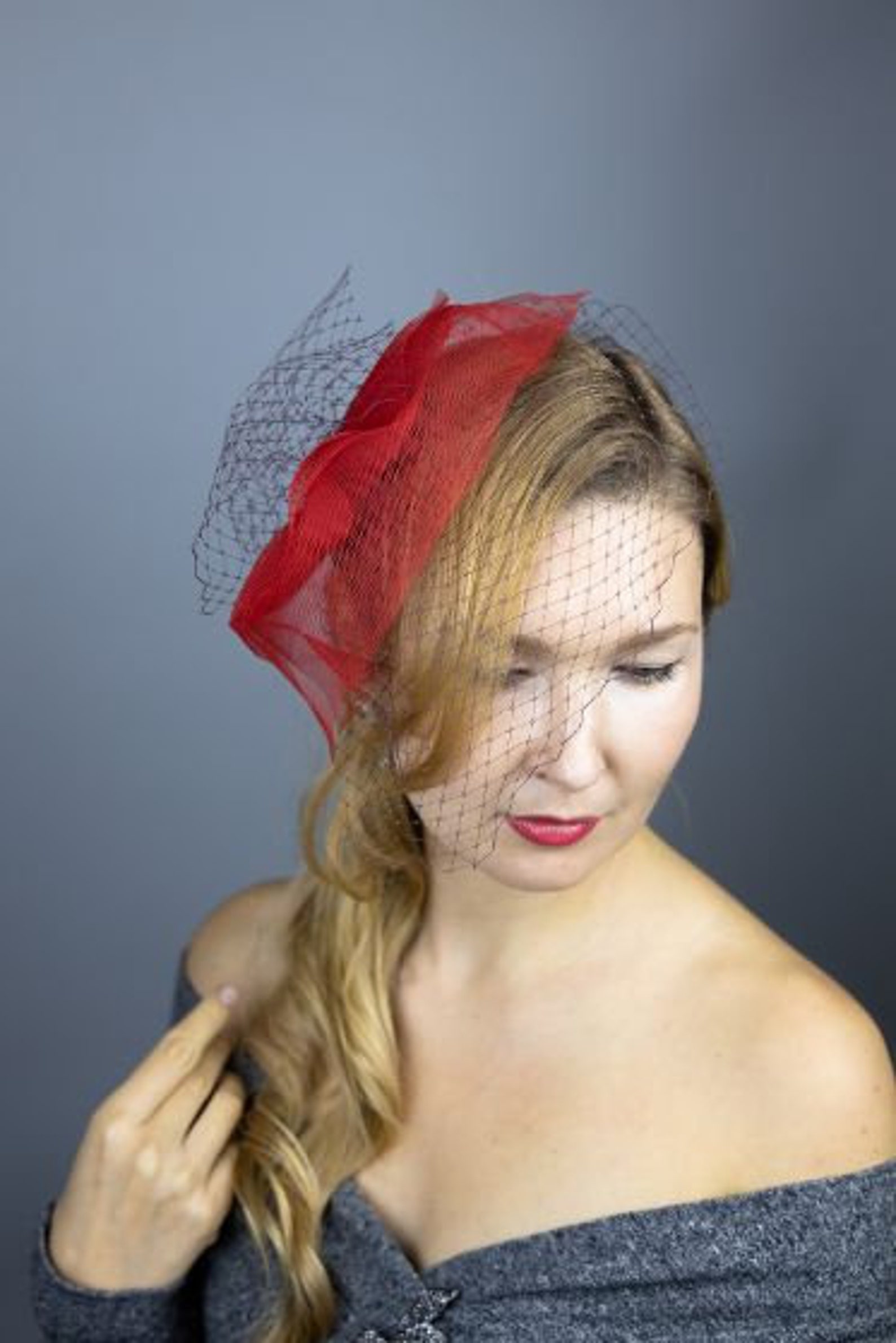 Burgundy Birdcage veil / russian veil / red veil burgundy veil | Etsy