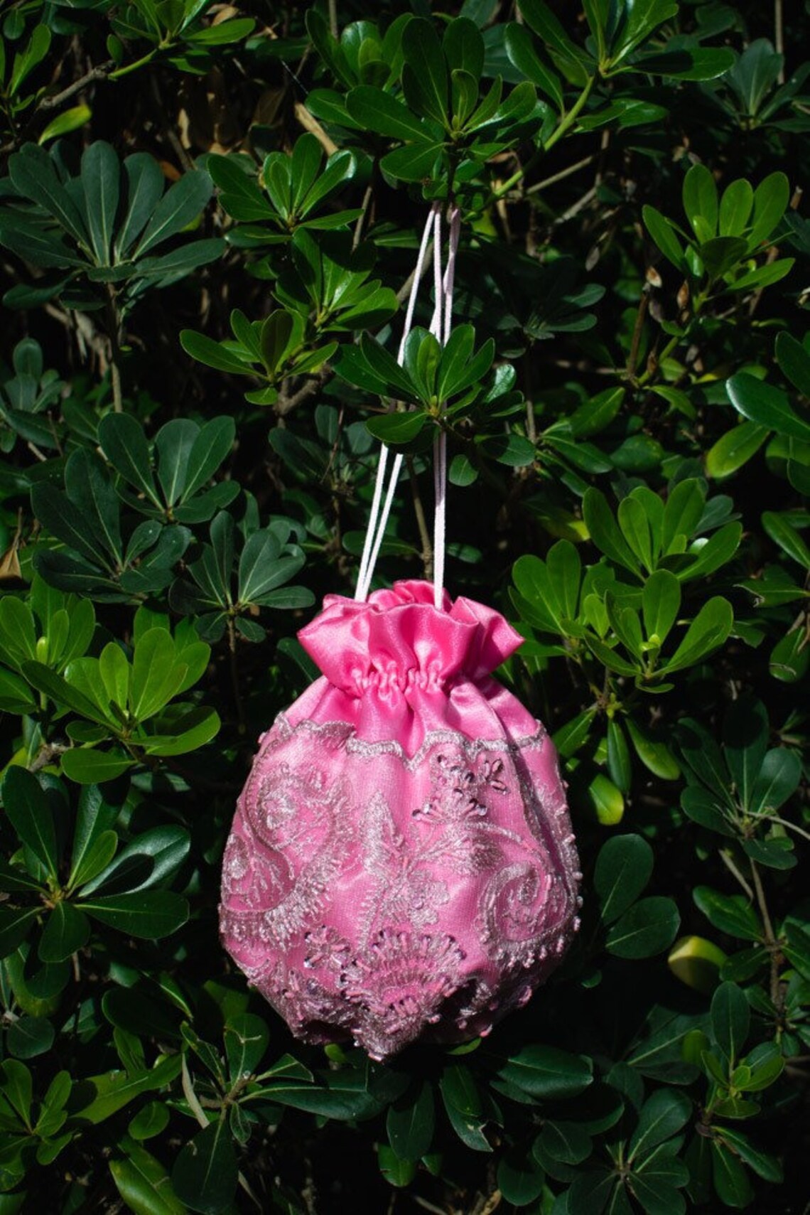 Gorgeous Lace Embroidered Bag Purse Wristlet Pink Mauve Money Bag ...