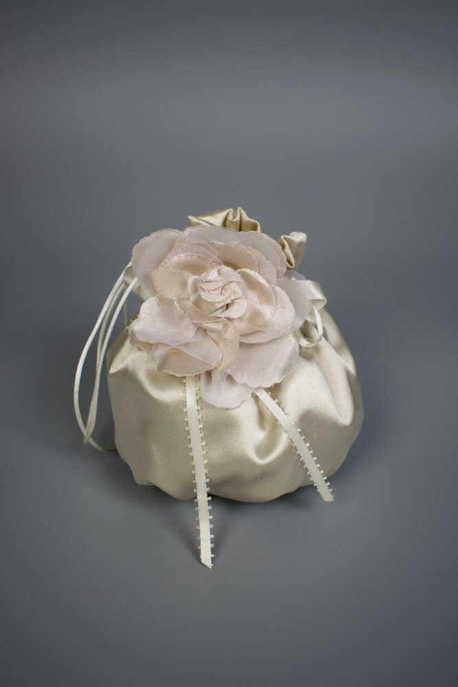 Satin Bag Purse Champagne Beige Ecru for Your Wedding or Communion ...
