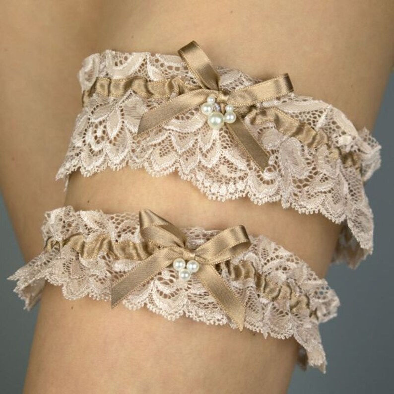 Set of Tossing and Bridal Garter for Your Wedding Hen Night - Etsy
