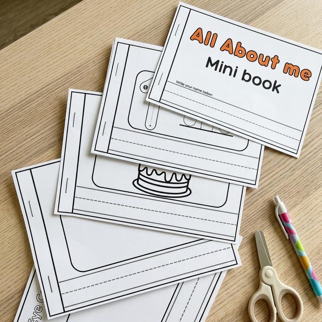 All About Me Mini Book Printable | 1st Grade Worksheet | Back to School ...