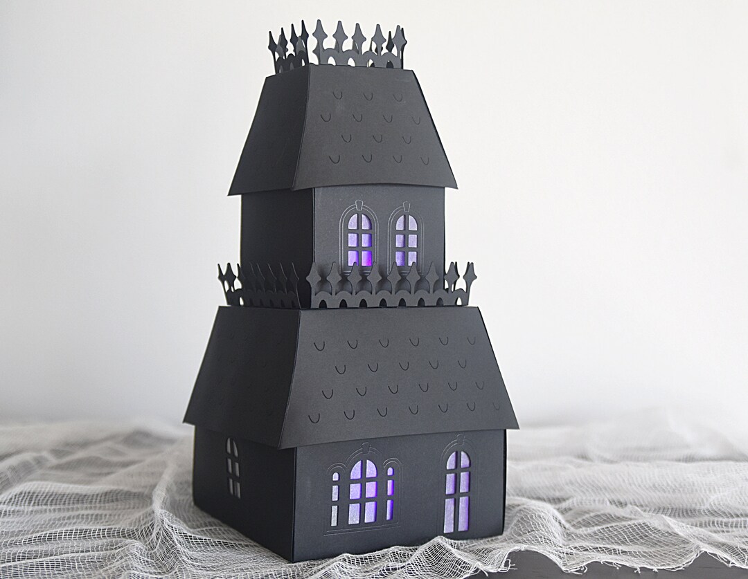 Halloween maison hantée SVG, modèle de maison Putz en papier 3D ...