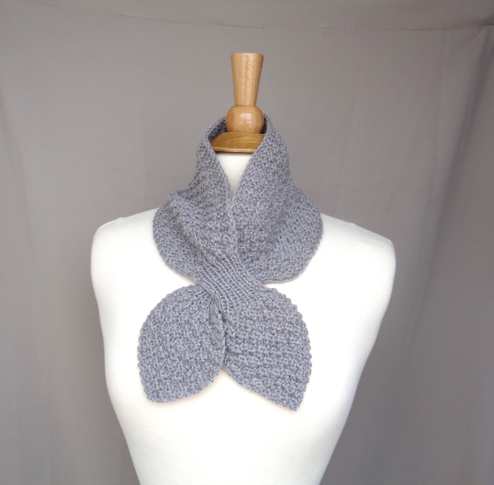 Steel Gray Ascot Scarf, Wool Cashmere, Pull Through Scarflette, Neck ...