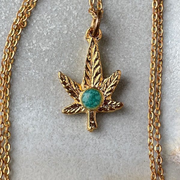 Pot Leaf Necklace - Etsy