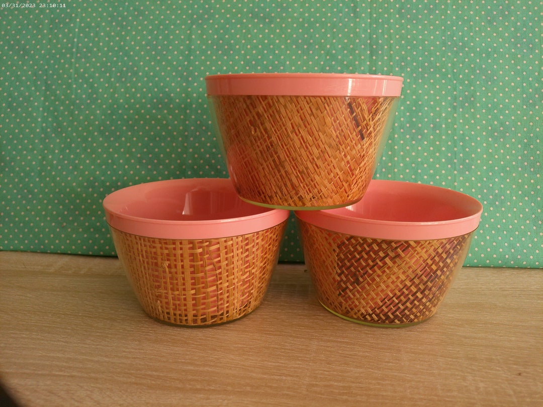 Vintage Raffiaware Pink Dessert Bowls Set of 3 - Etsy