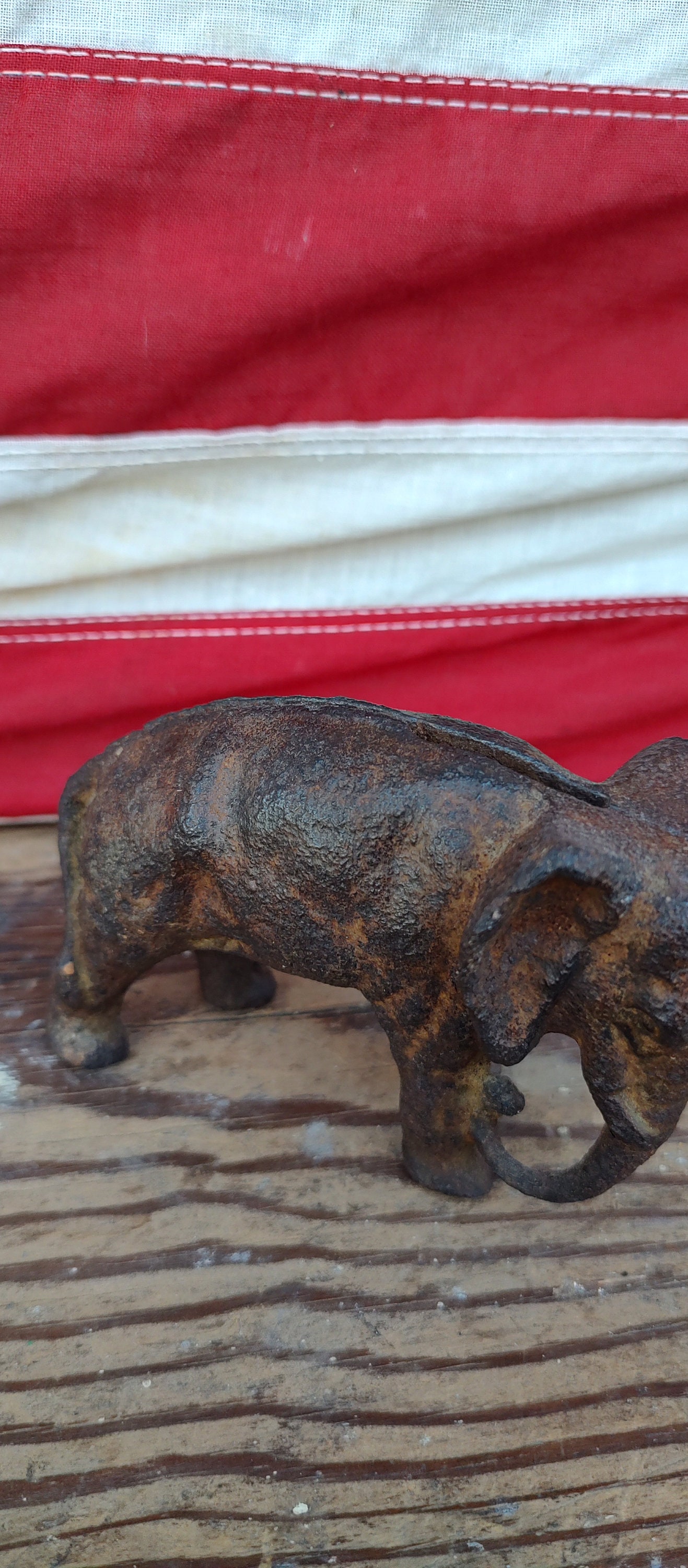 Vintage Cast Iron Screw Press Elephant Metal Bank - Etsy