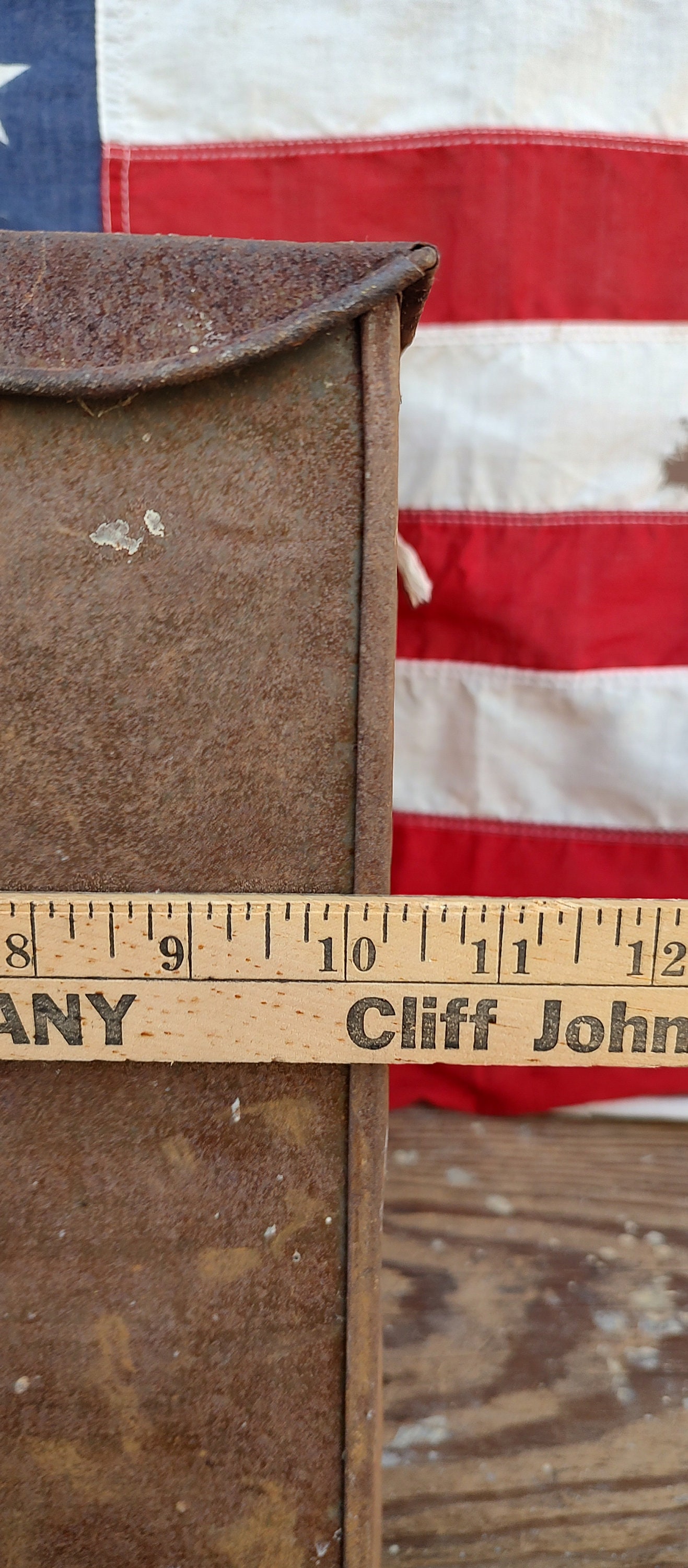 Vintage Johnston Milwaukee Charm Soda Tin Metal Advertising Box - Etsy Vintage Johnston Milwaukee Charm Soda Tin Metal Advertising Box - Etsy