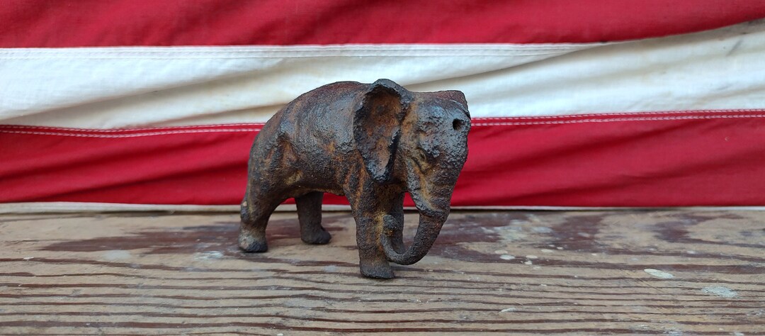 Vintage Cast Iron Screw Press Elephant Metal Bank - Etsy