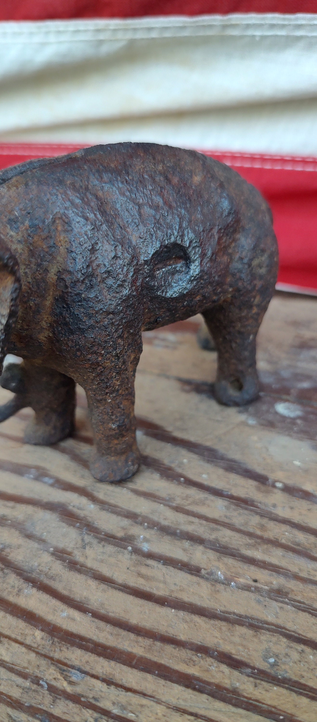 Vintage Cast Iron Screw Press Elephant Metal Bank - Etsy