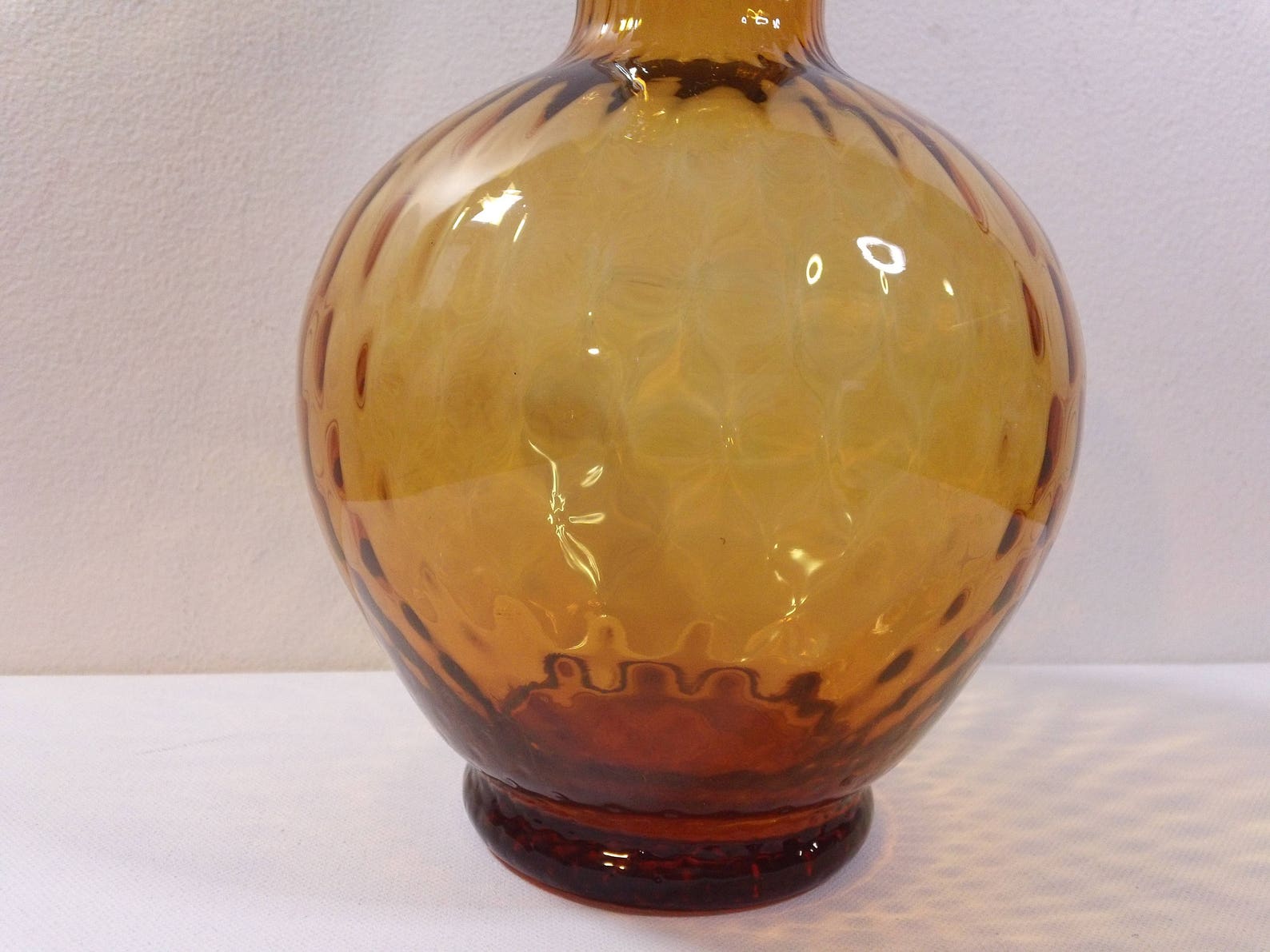 Vintage Amber Diamond Optic Pattern Glass Vase - Etsy