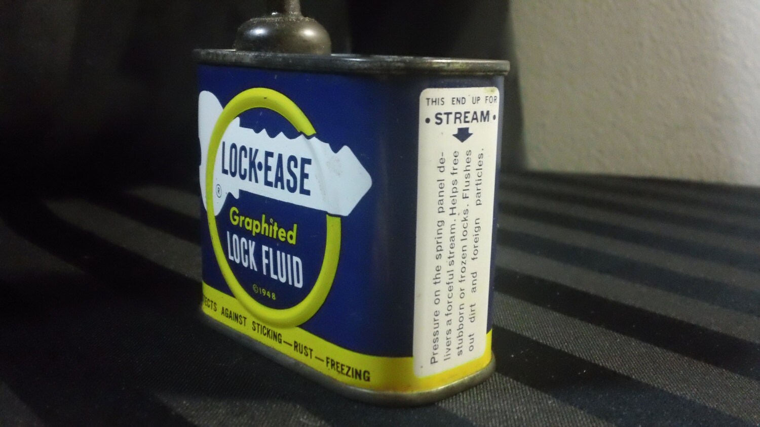 Vintage Advertising Lock-ease Graphited Lock Fluid 4 Oz. Tin - Etsy