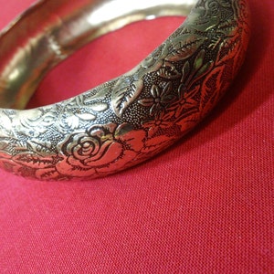 Vintage Floral Rose Etched Design Gold Tone Bangle Retro Costume ...