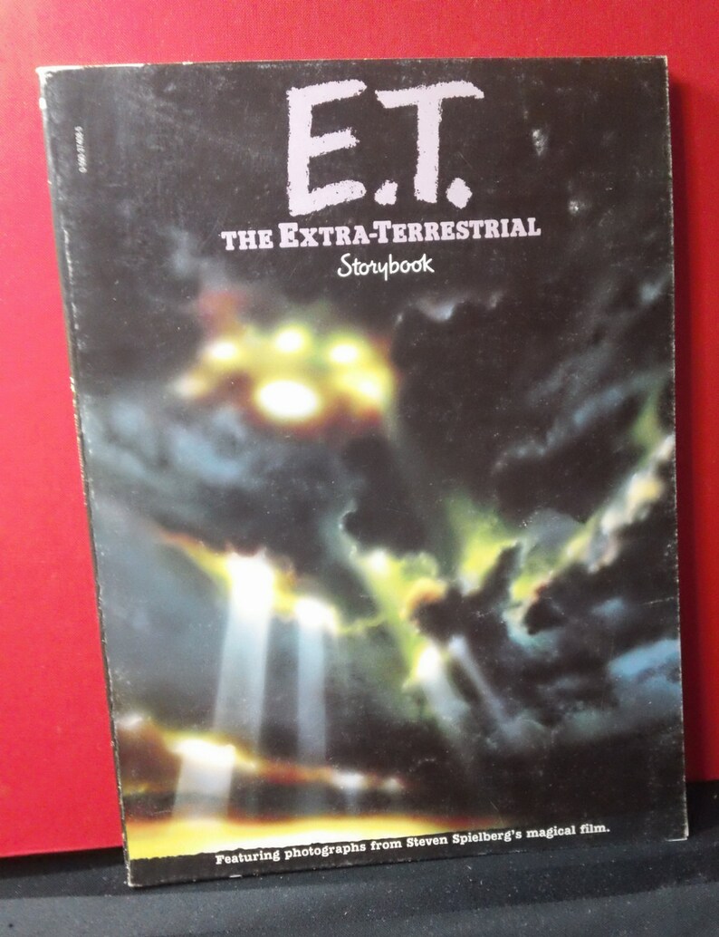 E.T. the Extra-terrestrial Storybook by William Kotzwinkle - Etsy