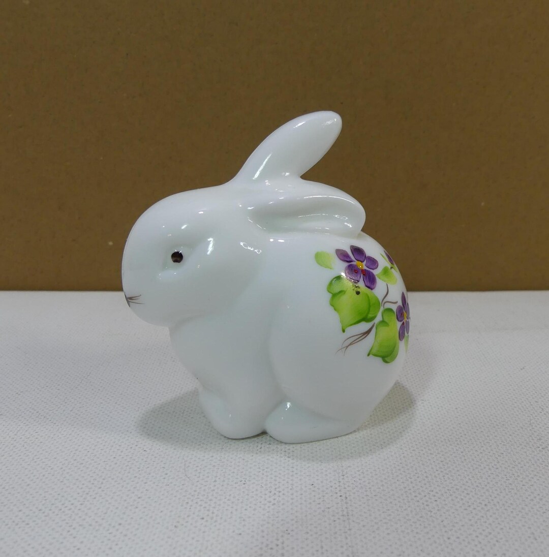 Vintage 80s Fenton Art Glass Violets in the Snow Bunny Rabbit Figurine ...