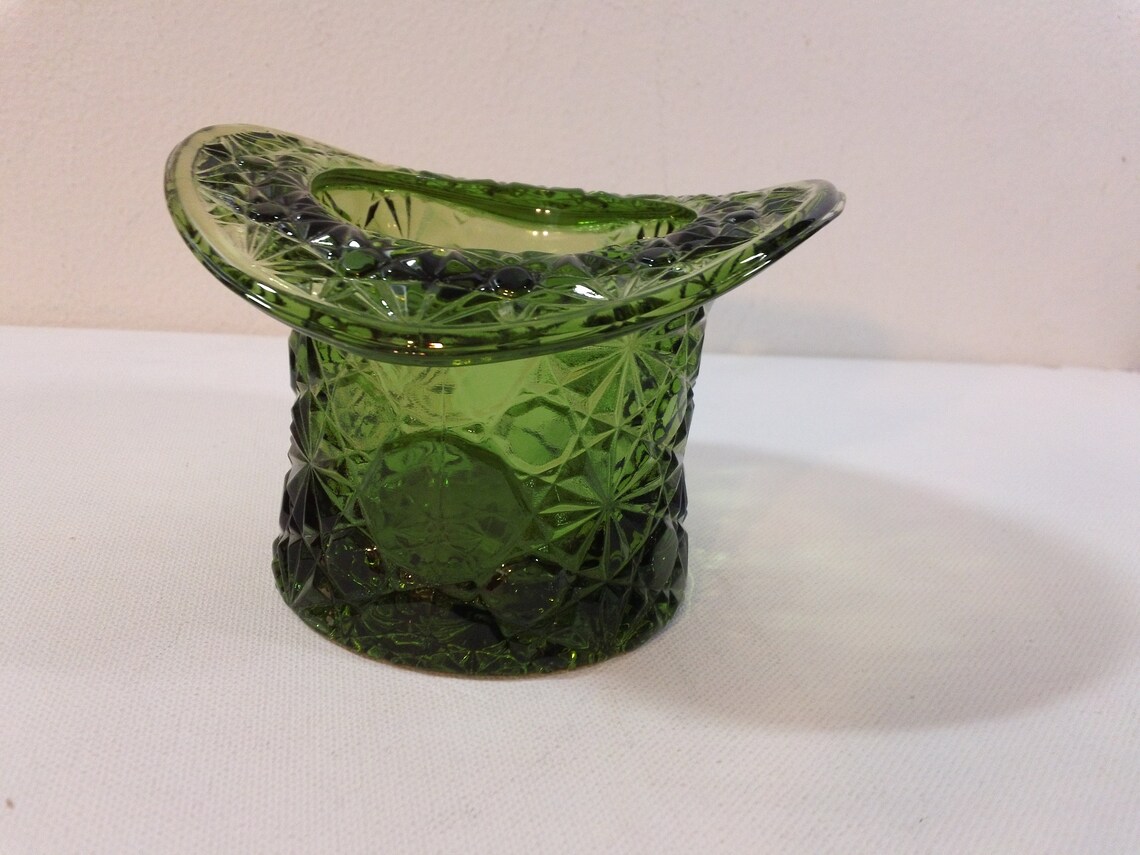 Vintage Green Daisy & Button Pattern Art Glass Top Hat - Etsy