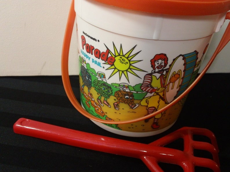 Vintage 1986 McDonald's Parade Happy Pail toy Sand Bucket | Etsy