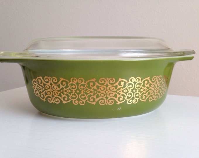 Vintage Pyrex, Green Bramble Pyrex, Promotional Green Gold Casserole ...
