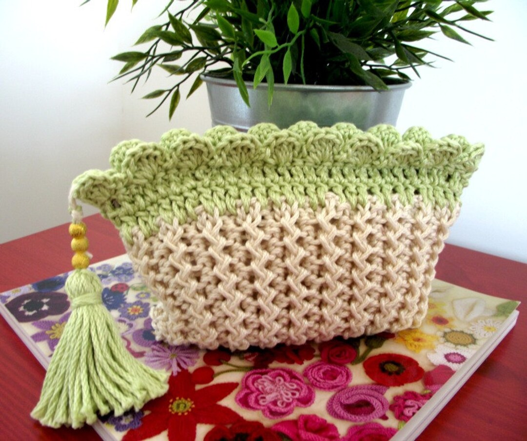 KNITTING PATTERN BAG Purse With Tassel - Nancy Purse With Tassel ...