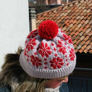 KNITTING HAT PATTERN Cosmos Flowers Hat Women Knitting Hat Fair Isle ...