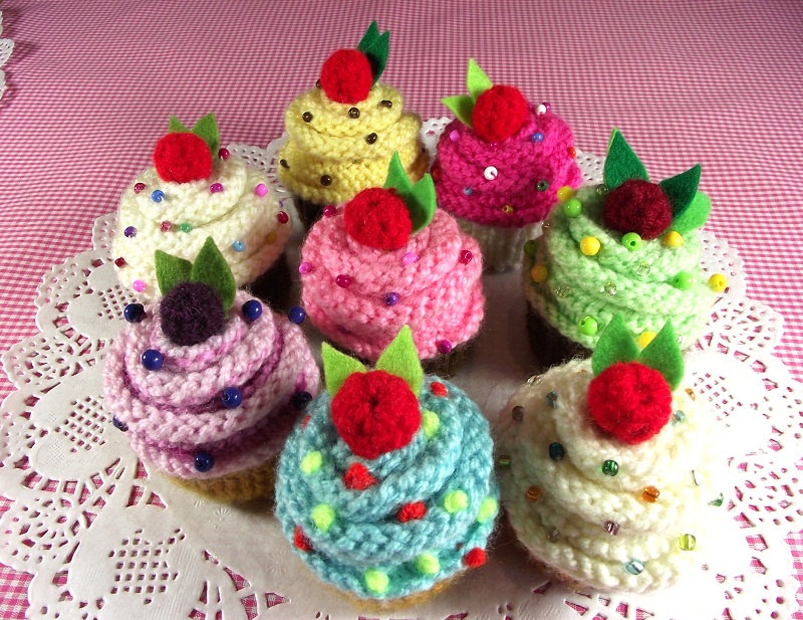 KNITTING PATTERN PINCUSHION Cupcake Needlecraft Cherry Candy Ornament ...