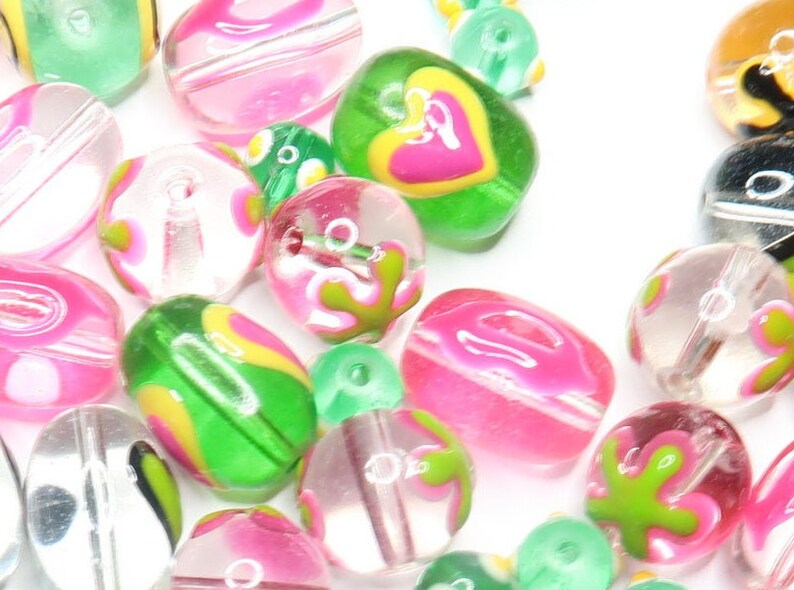 Glass Beads Bulk for Bracelet Jewelry Making, Lips Heart Smiley Face ...