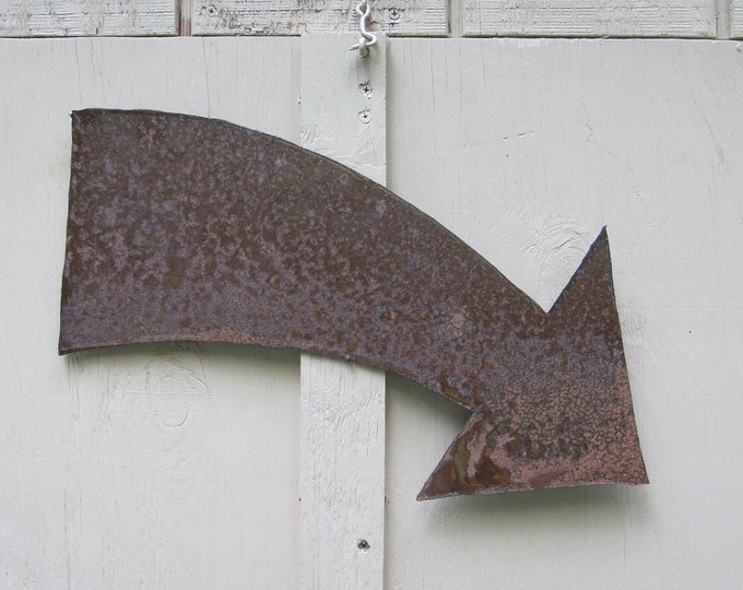 Metal Arrow Wall Art Pointing Right - Etsy