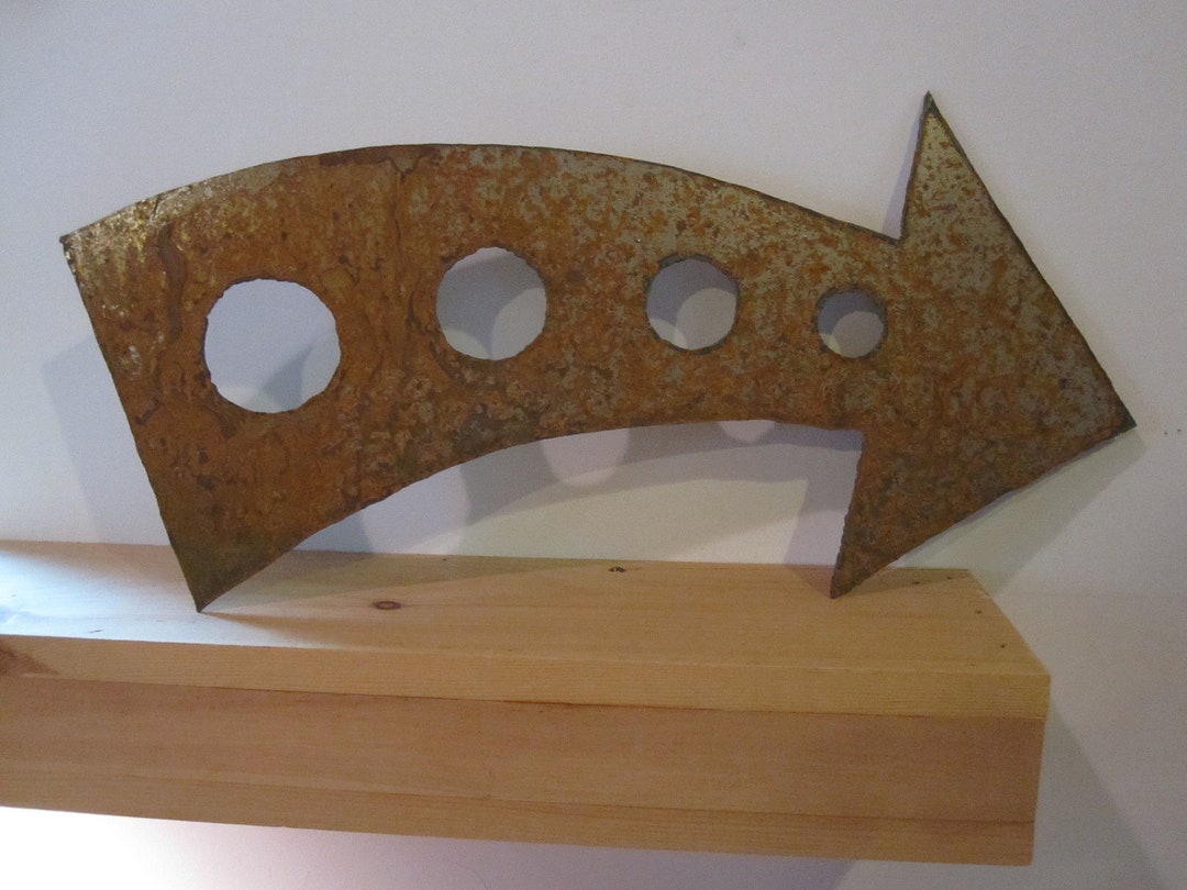 Metal Arrow Wall Art Pointing Right - Etsy
