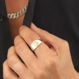 14K Gold Men's Wide Signet Ring, 15 Mm Thick Chunky Flat Top Gold ...