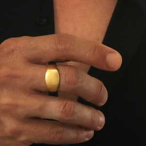 14K Gold Men's Wide Signet Ring, 15 Mm Thick Chunky Flat Top Gold ...