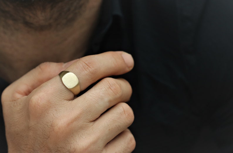 14K Solid Gold Signet Ring for Men - Etsy