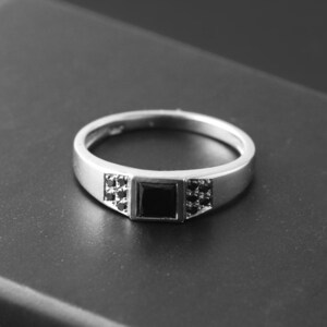 925 Silver Multi-stone Black Onyx Ring, Square Gemstone Modern Ring for ...
