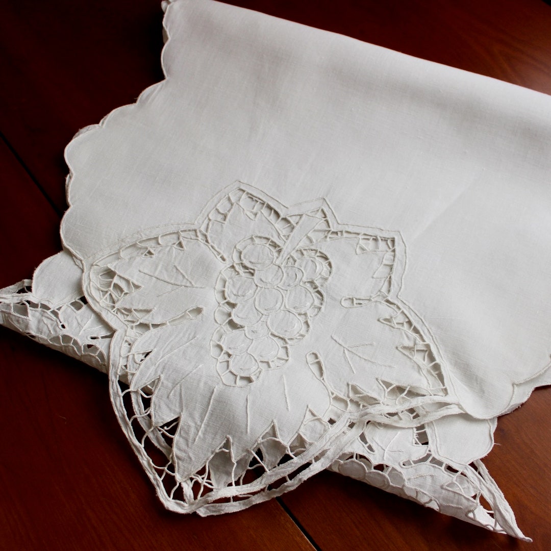 Vintage Linen Runner Cotton Dresser Scarf White Grape Leaf Cutwork ...
