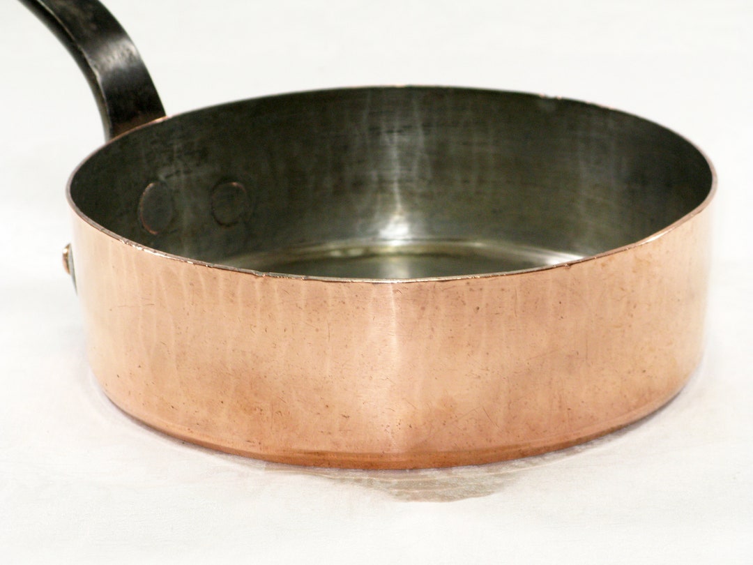 Gorgeous French Copper Saute Pan With Caste Iron Handle, Antique Copper ...