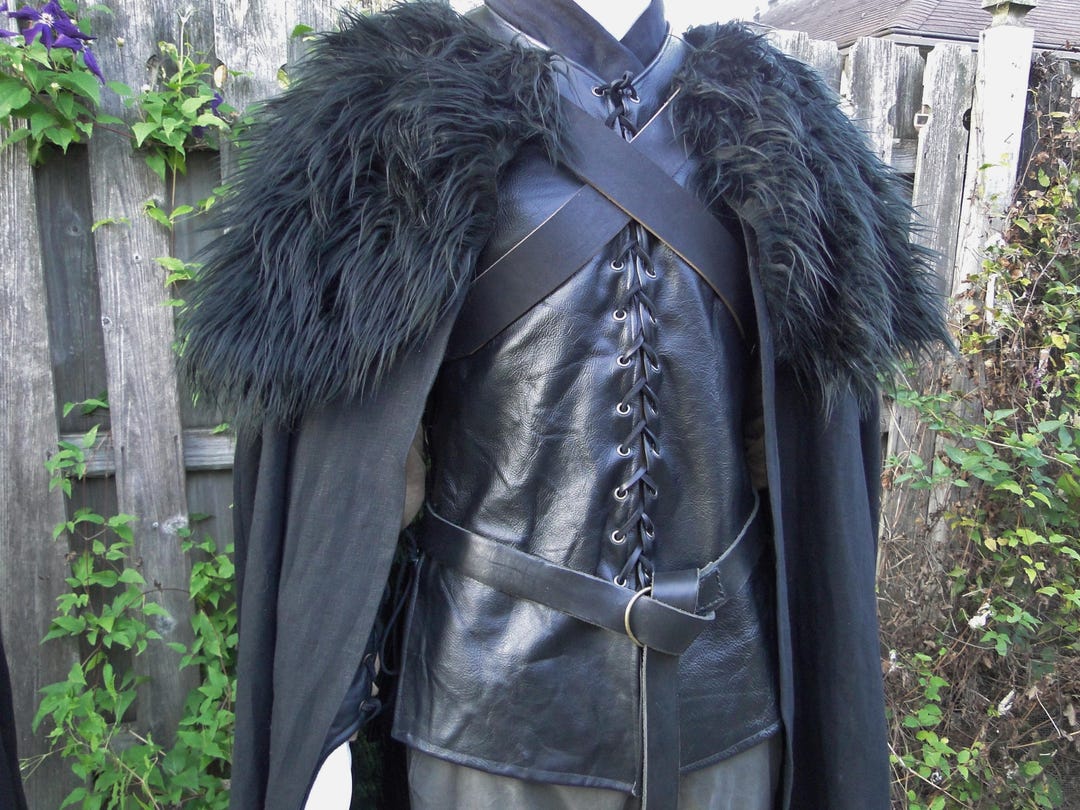 Great Cloak W/ Fur Mantle, Adjustable Leather Chest Straps Deluxe - (LB ...