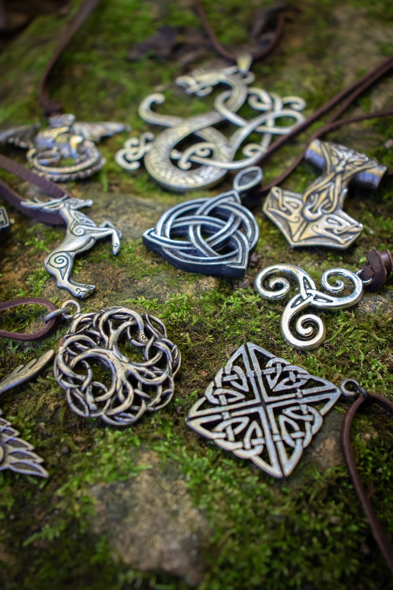 Celtic Pendant Necklace - Medieval Fantasy Jewelry Pagan Irish - /F ...