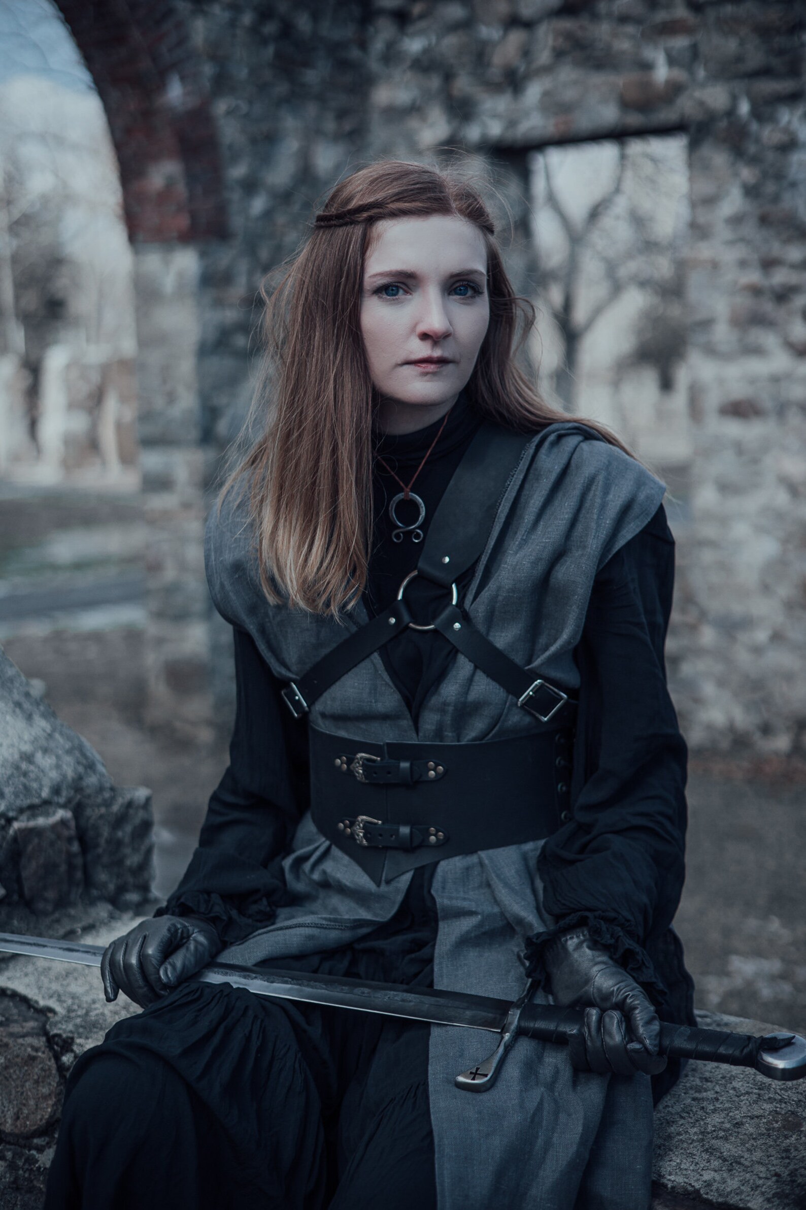 Hooded Ranger Surcoat, Medieval Assassin Vest Adult Large One Size, 4 ...