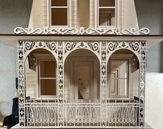 Wooden dollhouse kit - miniaturerosegarden