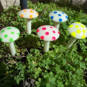 5 Glow-in-the-dark Miniature Fairy Garden Mushrooms With Floral Wire ...