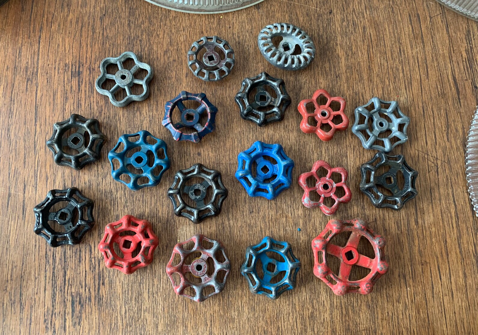 Assemblage of 18 Vintage Gate Valve Handles - Industrial Steampunk ...