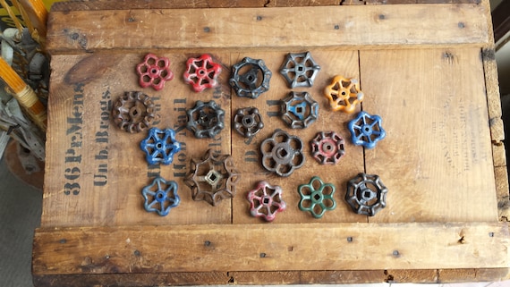 Assemblage of 18 Vintage Gate Valve Handles Industrial | Etsy