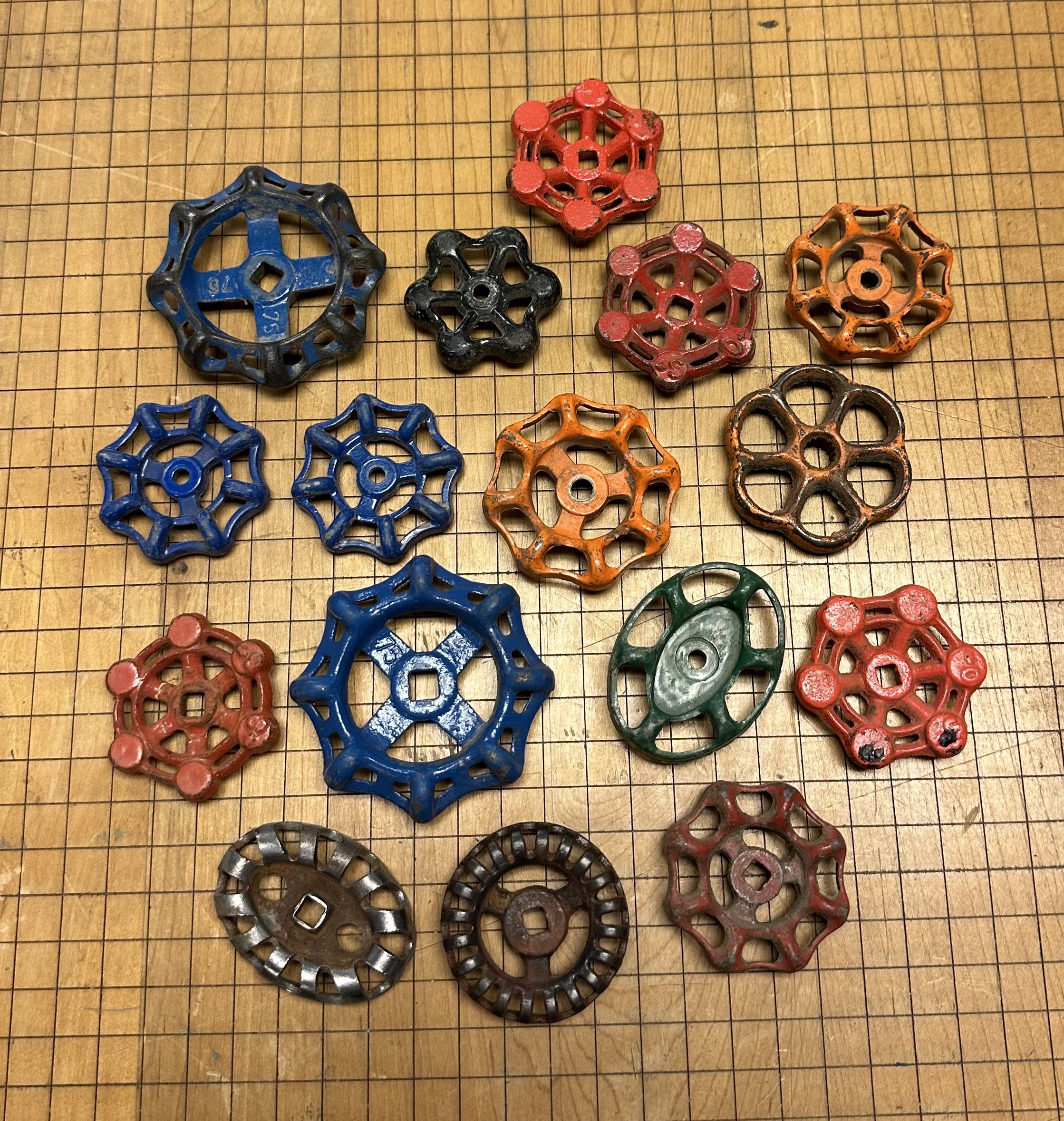 Assemblage of 16 Vintage Gate Valve Handles - Industrial Steampunk ...
