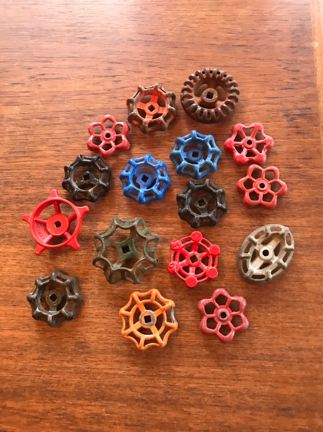 Assemblage of 16 Vintage Gate Valve Handles - Industrial Steampunk ...