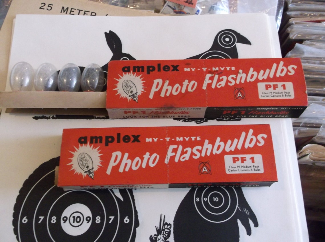 TWO Boxes of Vintage NOS Amplex Photo Flashbulbs PF1 16 Bulbs - Etsy