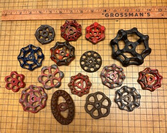 Assemblage of 16 Vintage Gate Valve Handles Industrial Steampunk ...