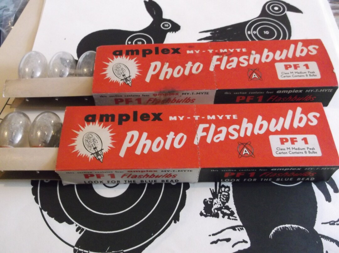 TWO Boxes of Vintage NOS Amplex Photo Flashbulbs PF1 16 Bulbs ...