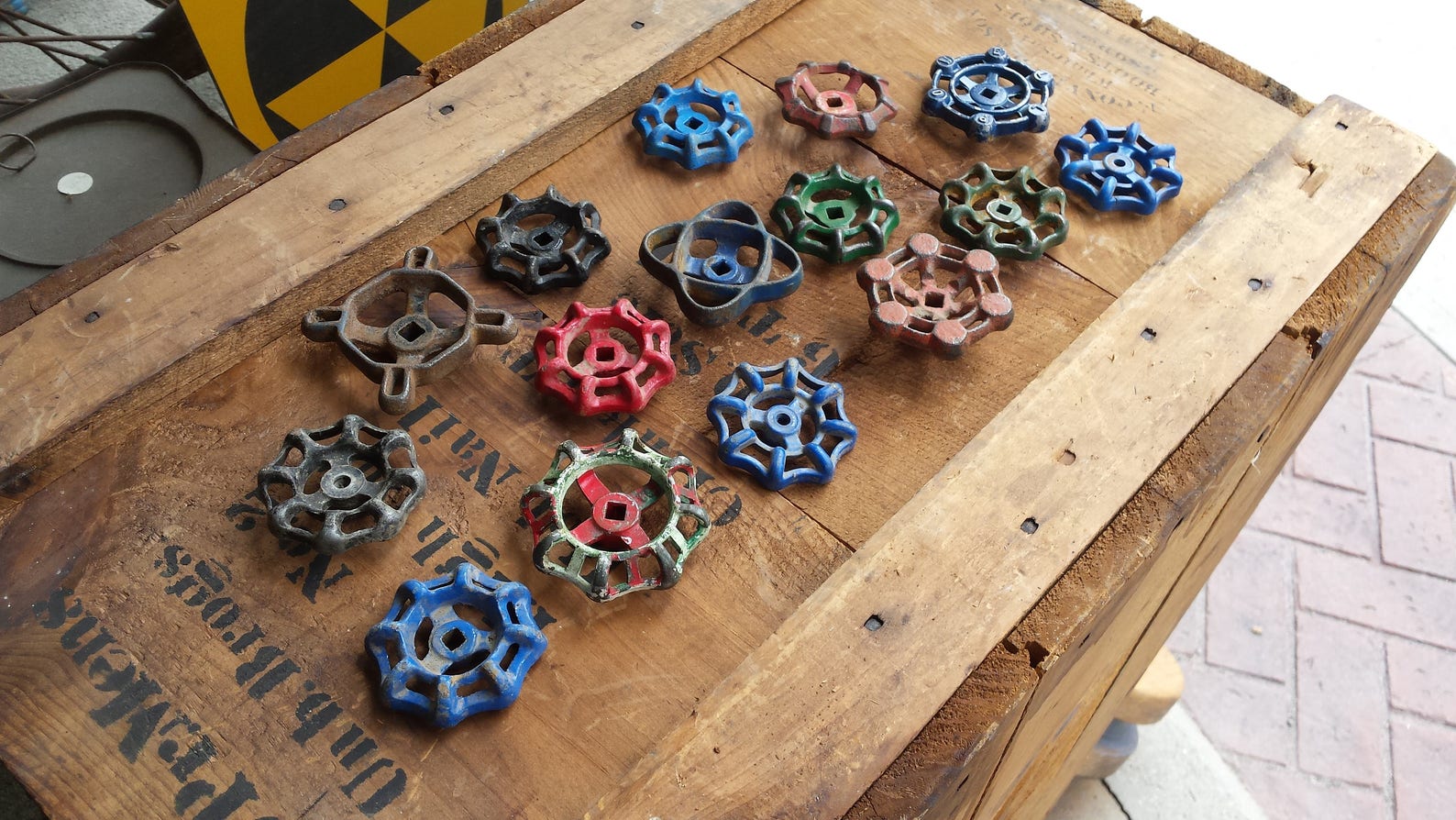 Assemblage of 15 Vintage Gate Valve Handles - Industrial Steampunk ...