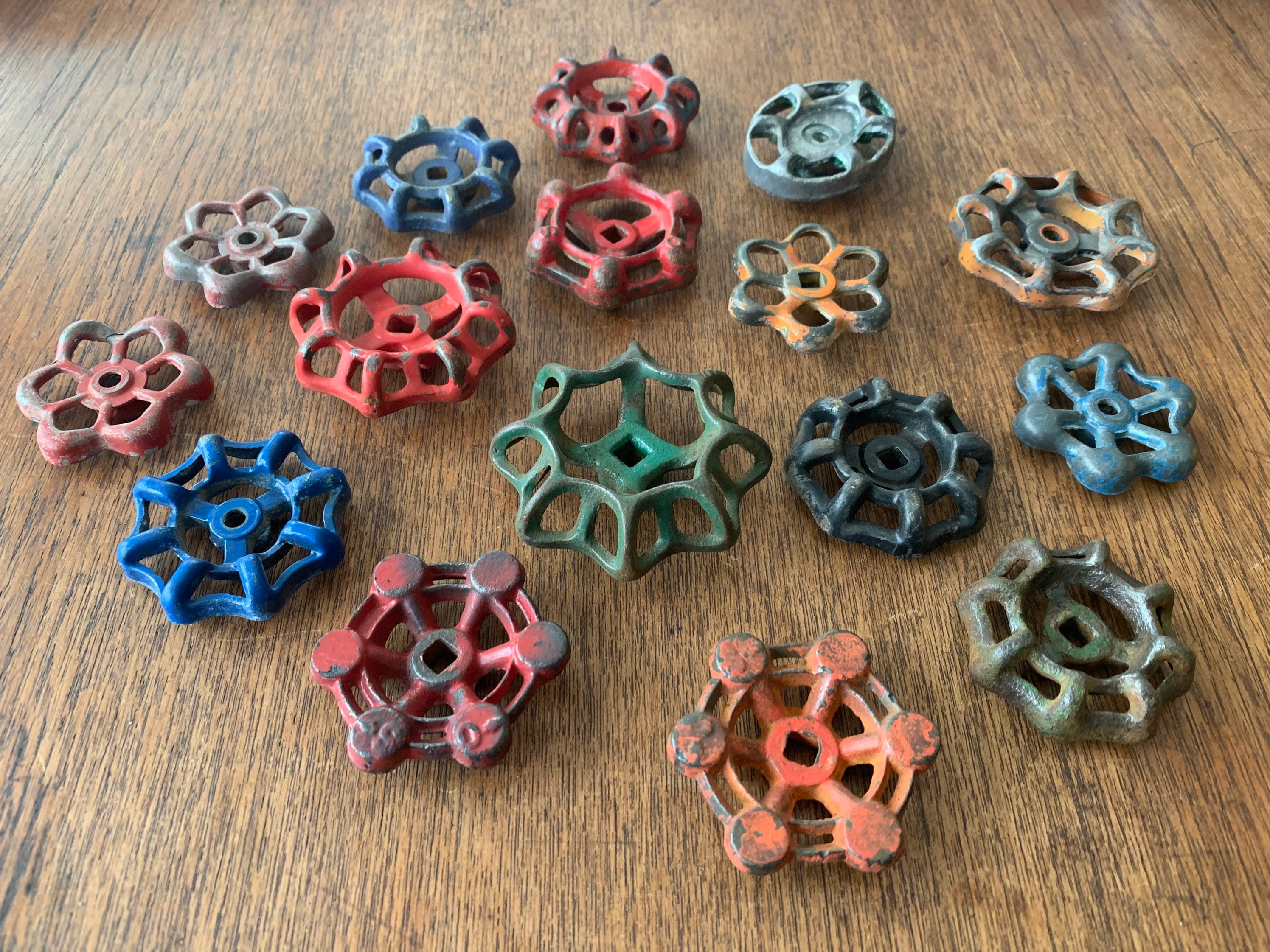 Assemblage of 16 Vintage Gate Valve Handles - Industrial Steampunk ...