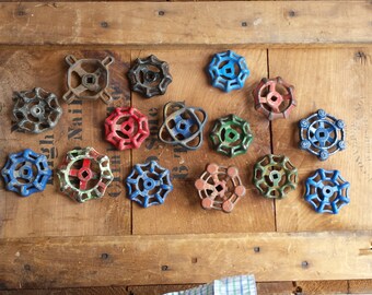 Assemblage of 16 Vintage Gate Valve Handles - Industrial Steampunk ...